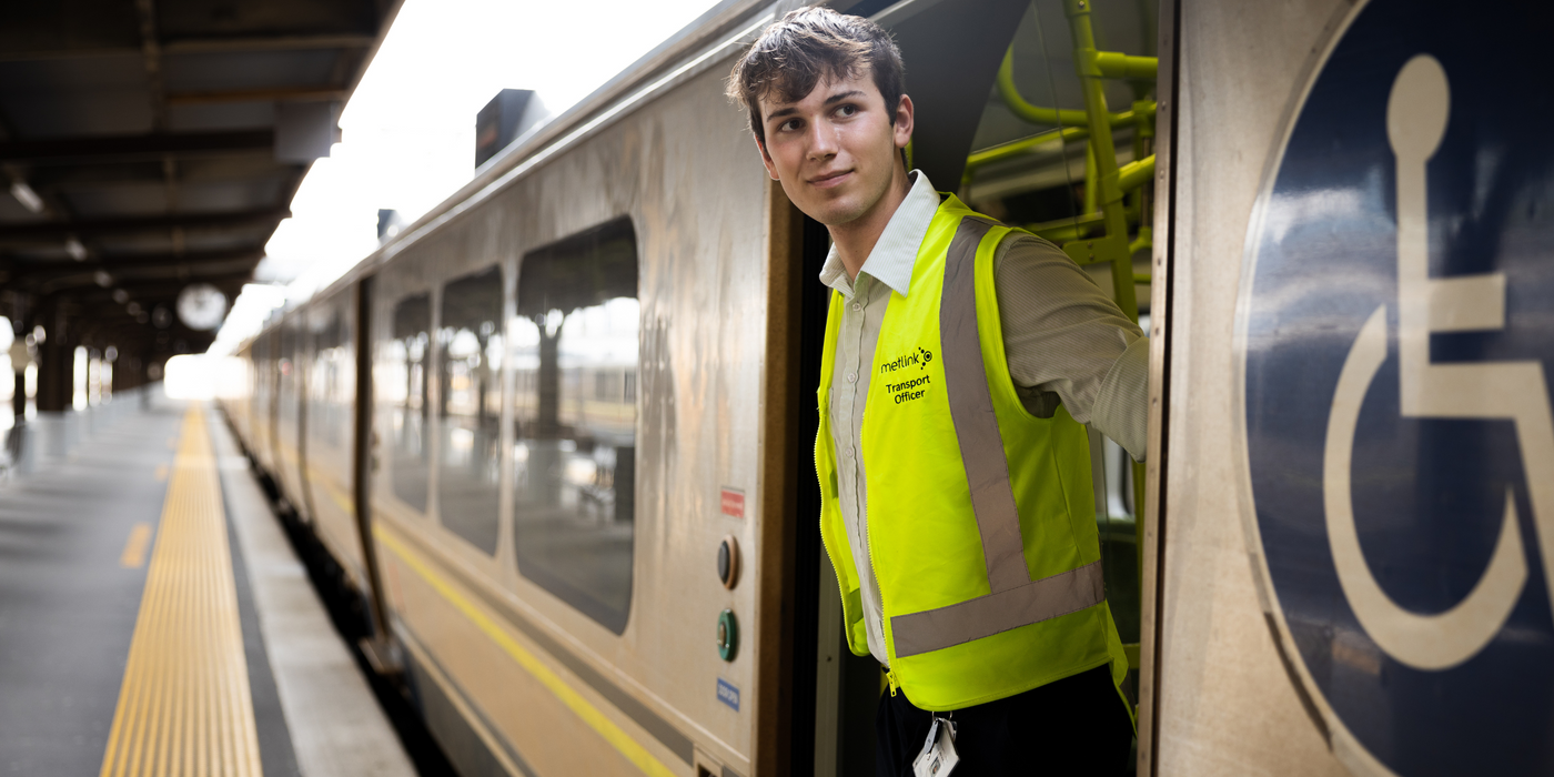 Arrow Uniforms | Quality Workwear & Custom Uniforms